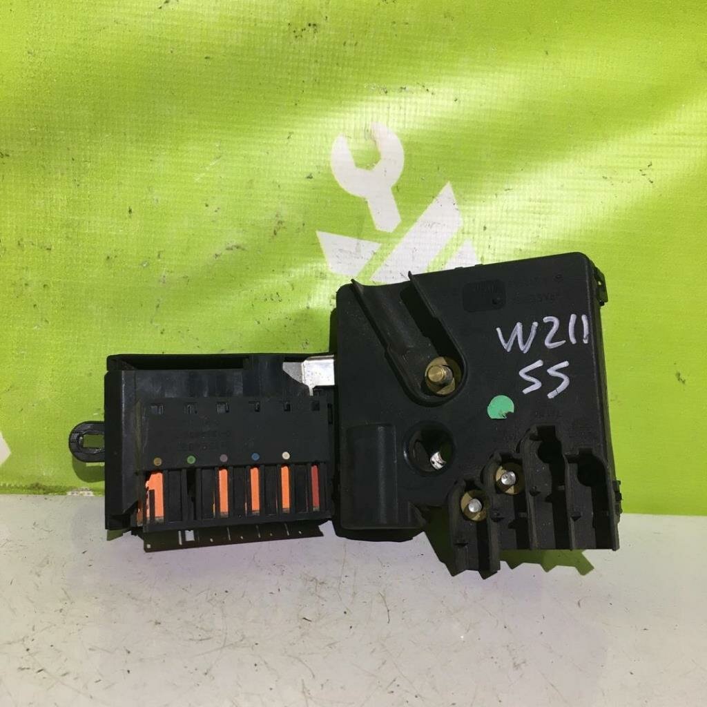 Блок предохранителей Mercedes Benz W211 E-Class 2002-2009