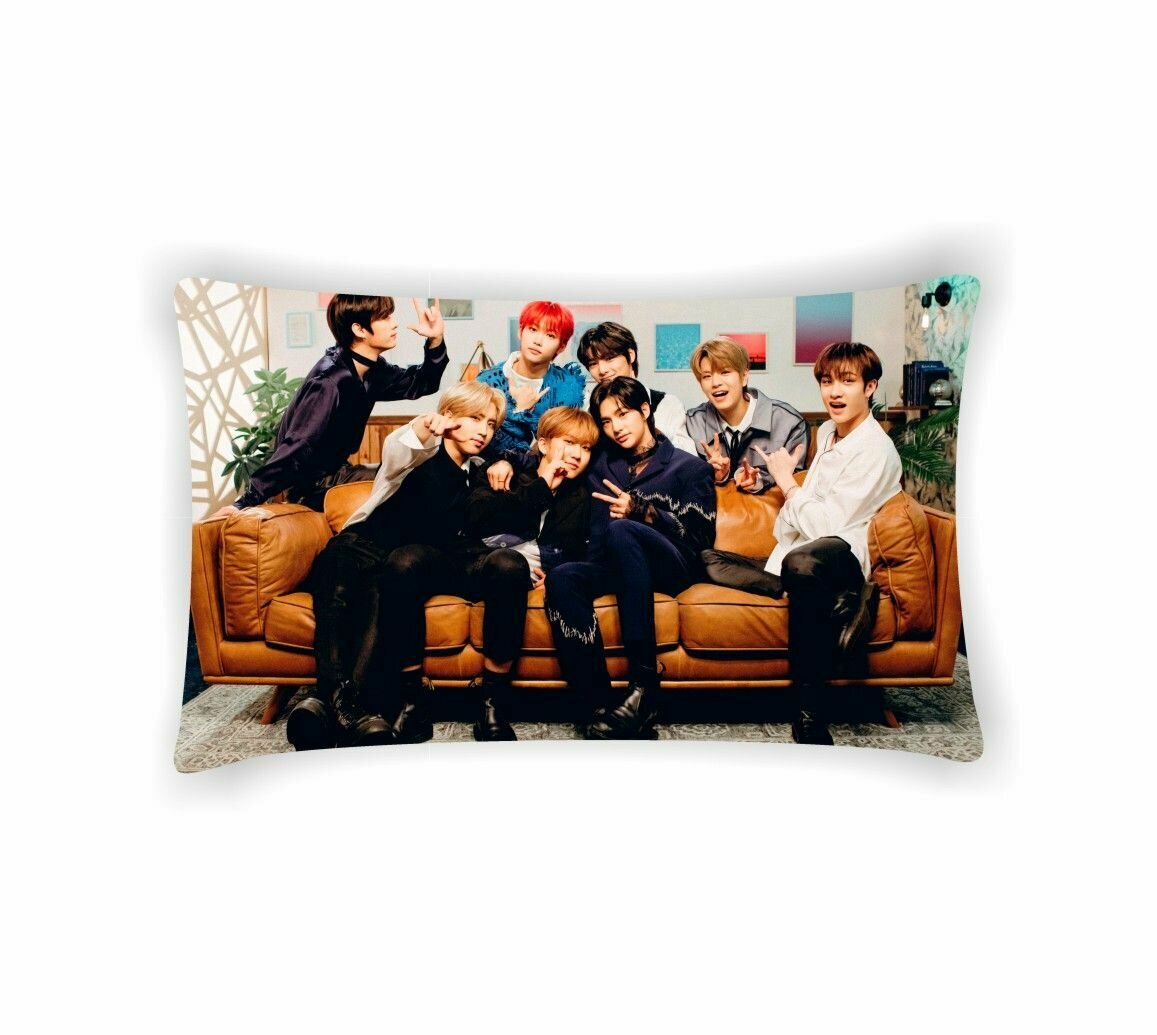 Подушка GOODbrelok Страй Стрей Кидс, Stray Kids - 0014