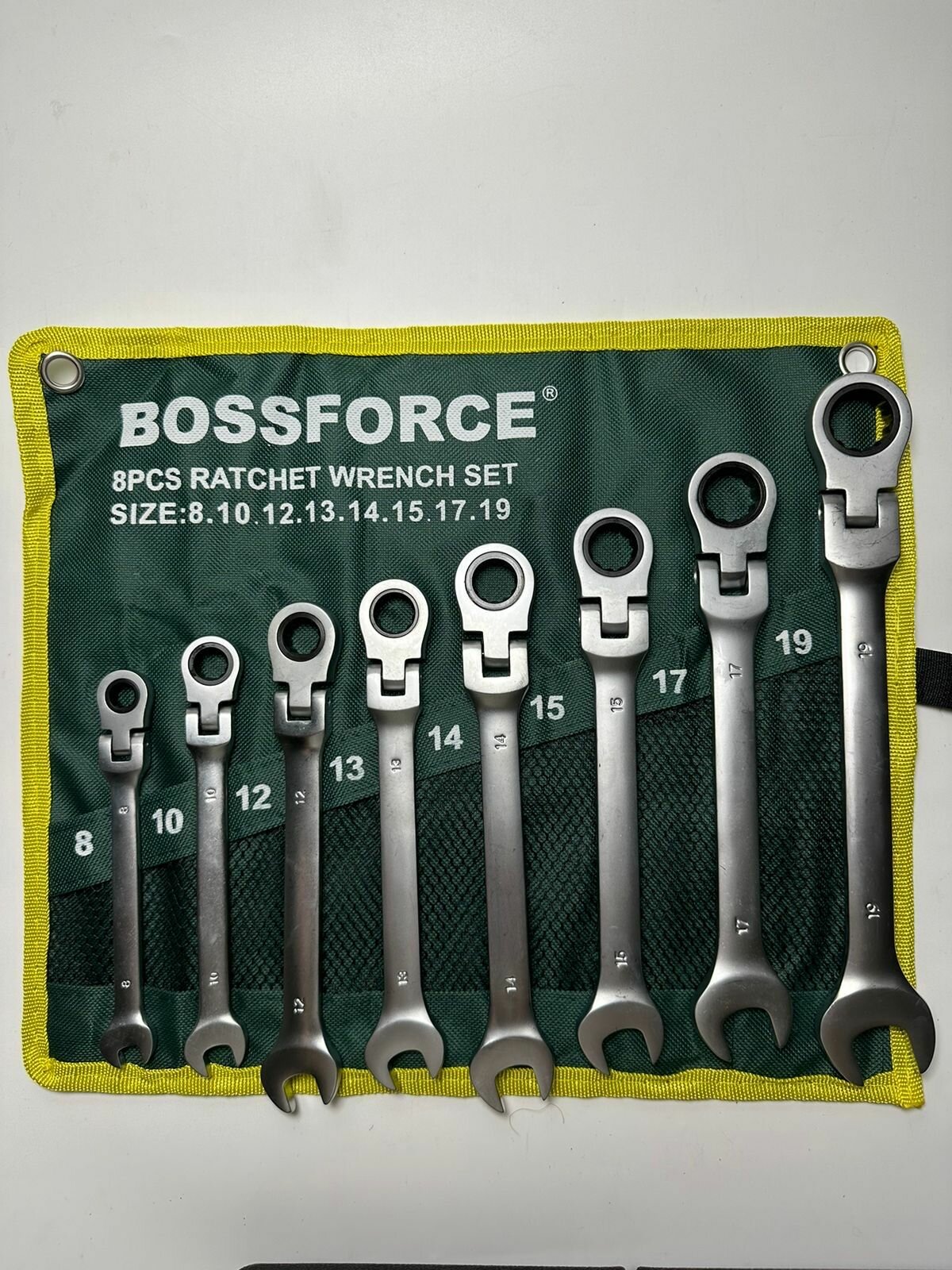 Набор ключей трещоточных с шарниром из хромованадиевой стали (CrV), 8-19 мм, 8 предметов