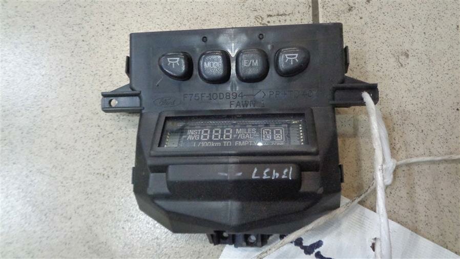 Часы от Lincoln Navigator 1997-2003