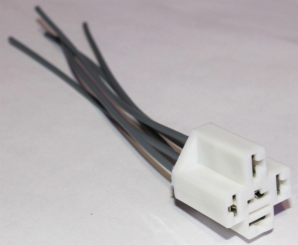 Колодка на 5 клемм гнездовая под реле 5 конт. 6,3мм (для 90.3747, 901.3747, провода L=10см, S=0.75мм) ДиаЛуч