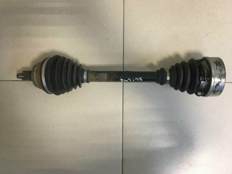 Привод передний левый Volkswagen Polo Sed RUS 2011 кат.номер: 6R0407761K