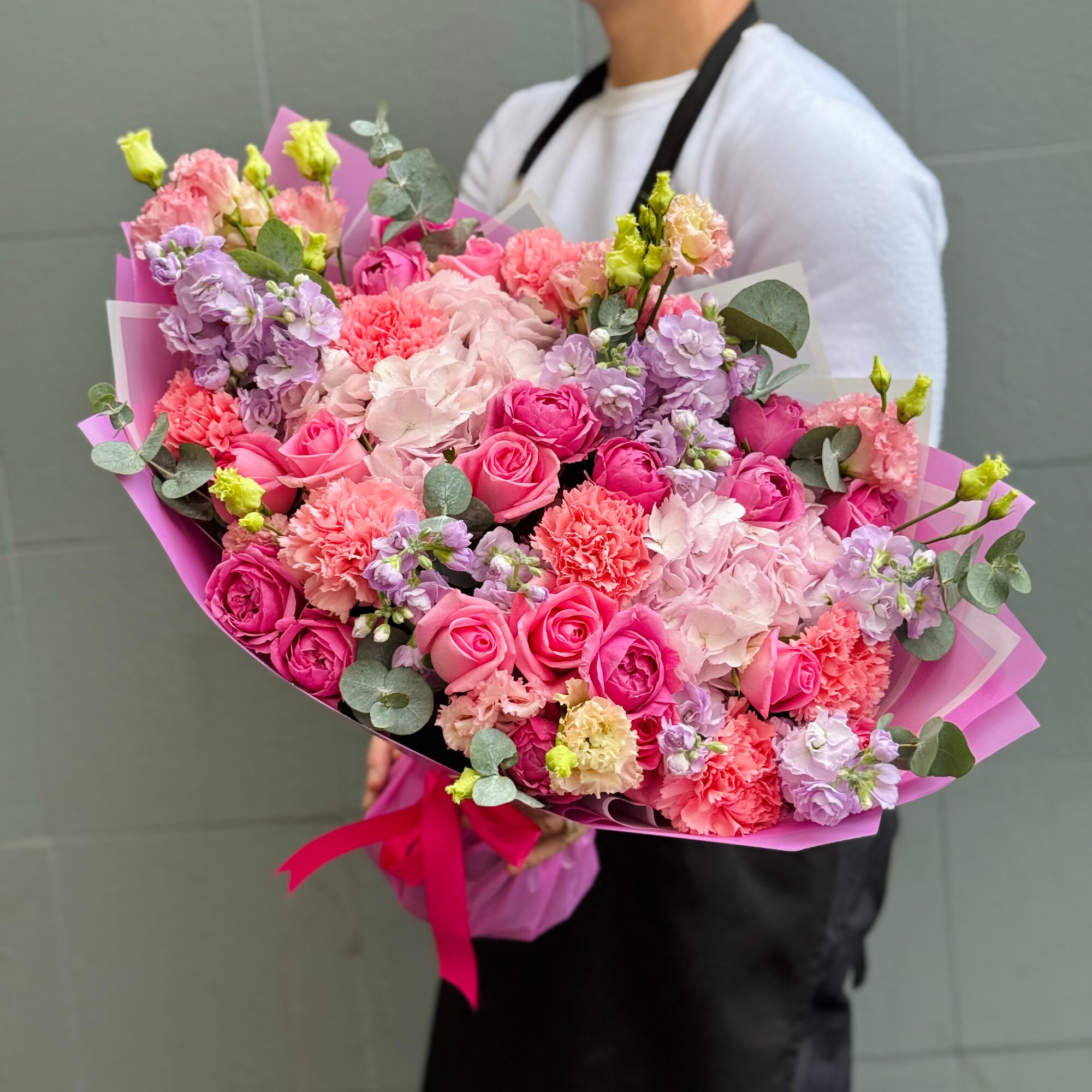 Букет Rybe-Flowers "Авторский", пионовидные розы, ассорти, розовый, разноцветный