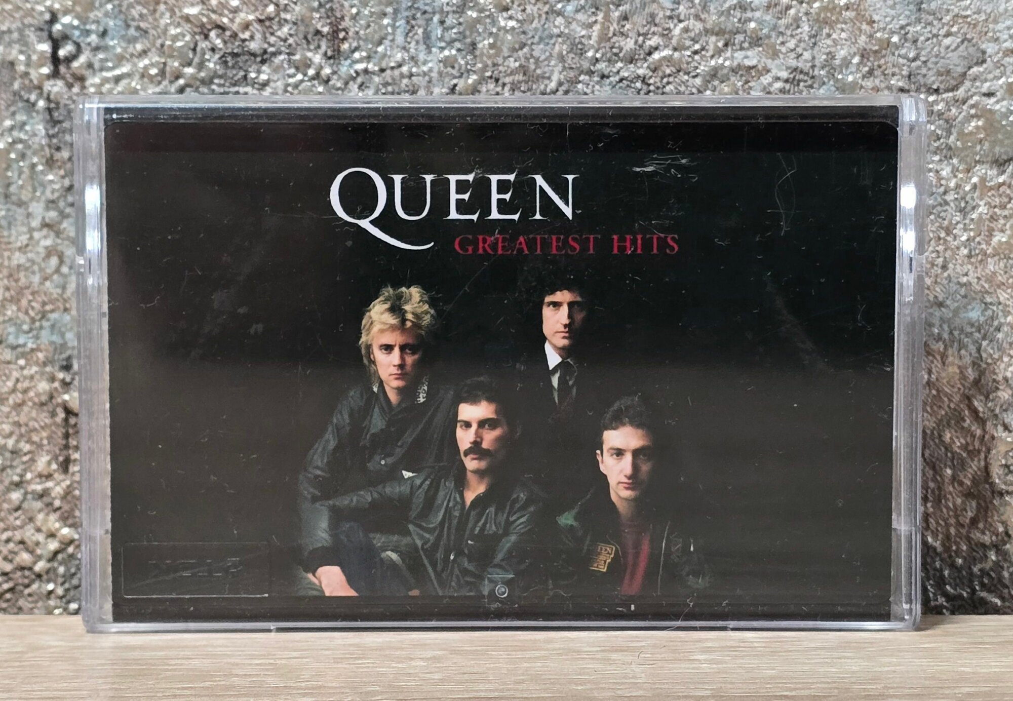 Аудиокассета QUEEN лучшие хиты