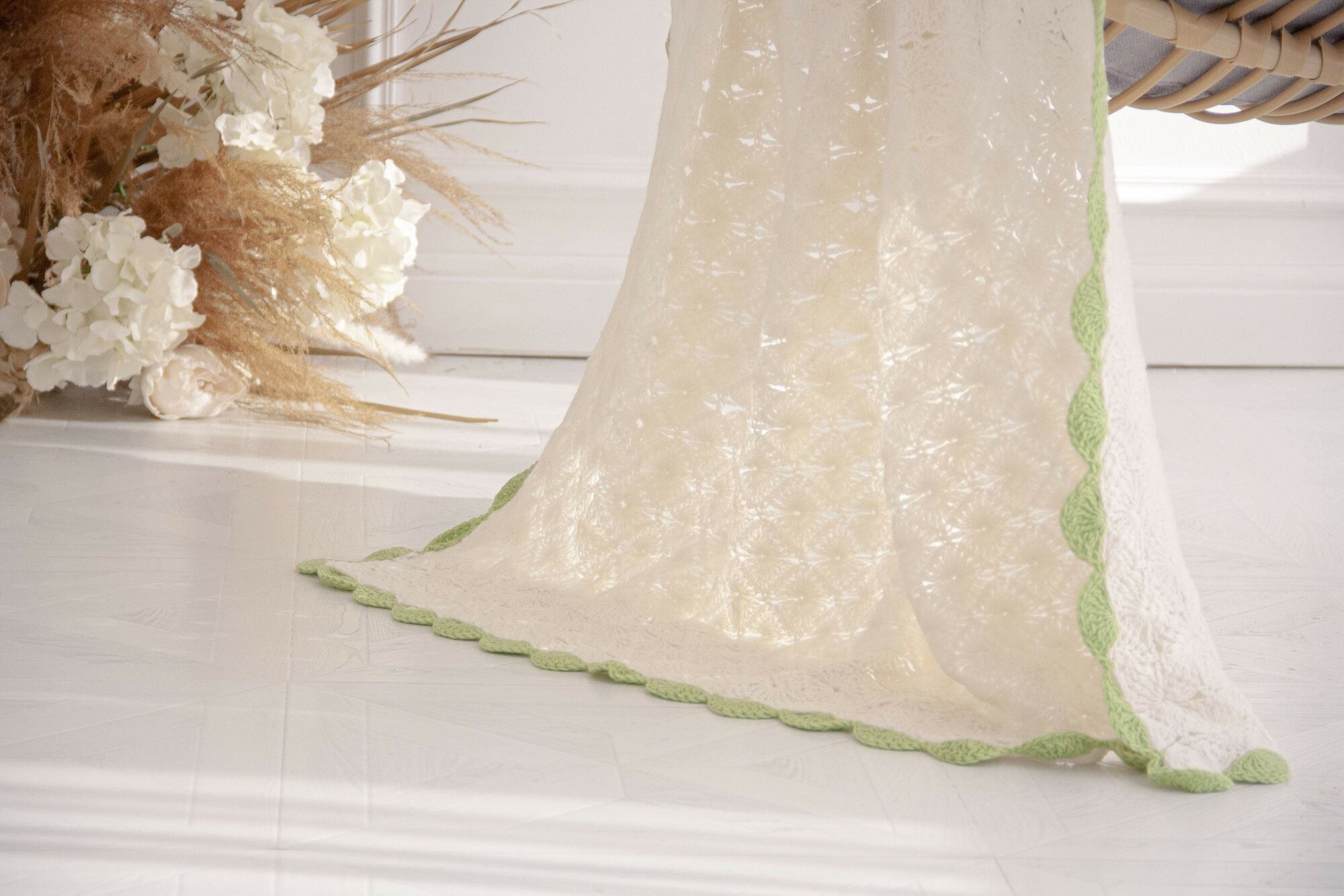 Плед, покрывало MaryCher белого цвета вязаный ручной работы