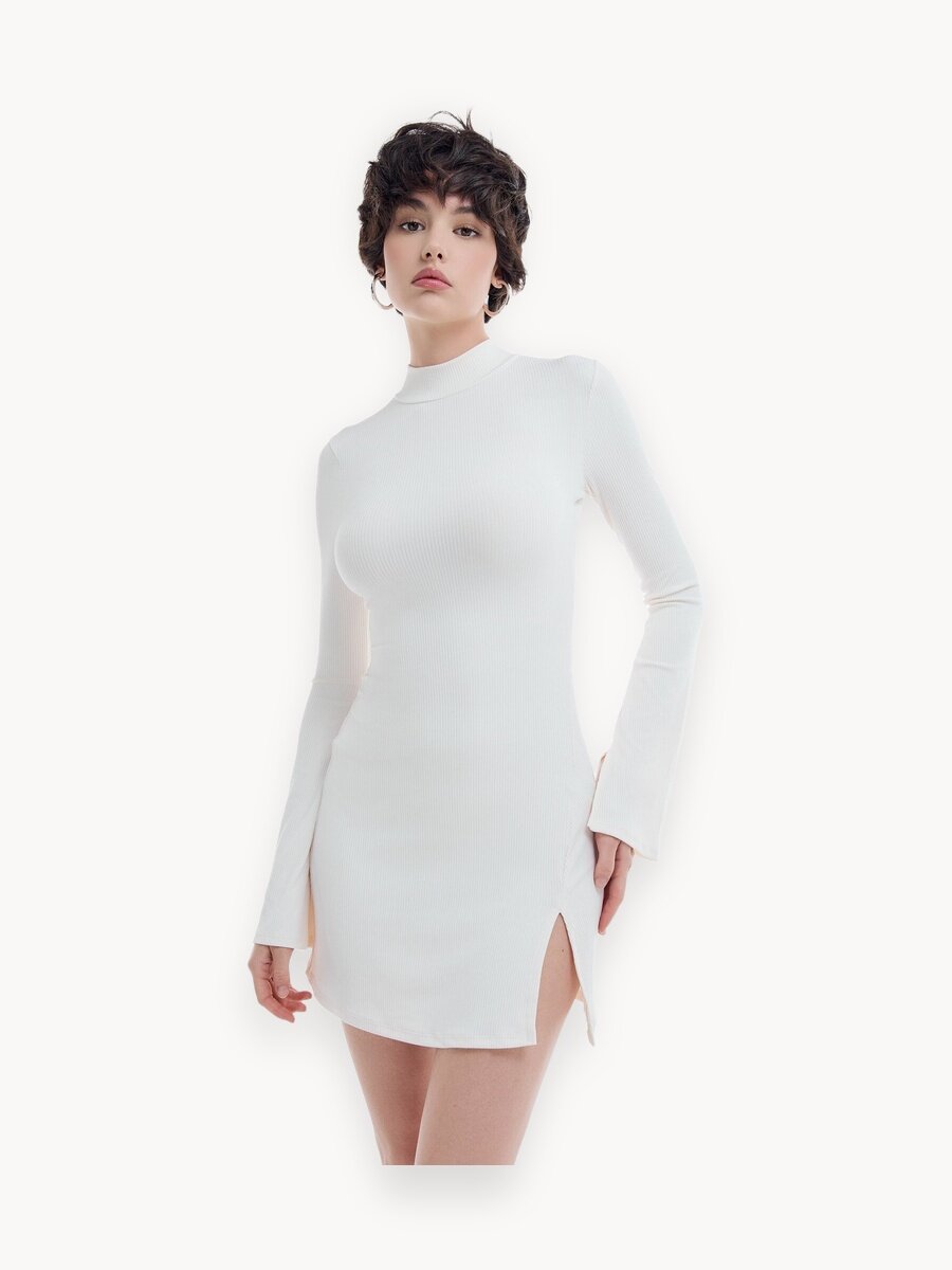 Облегающее мини платье с расклешенными рукавами твое, цвет: белый