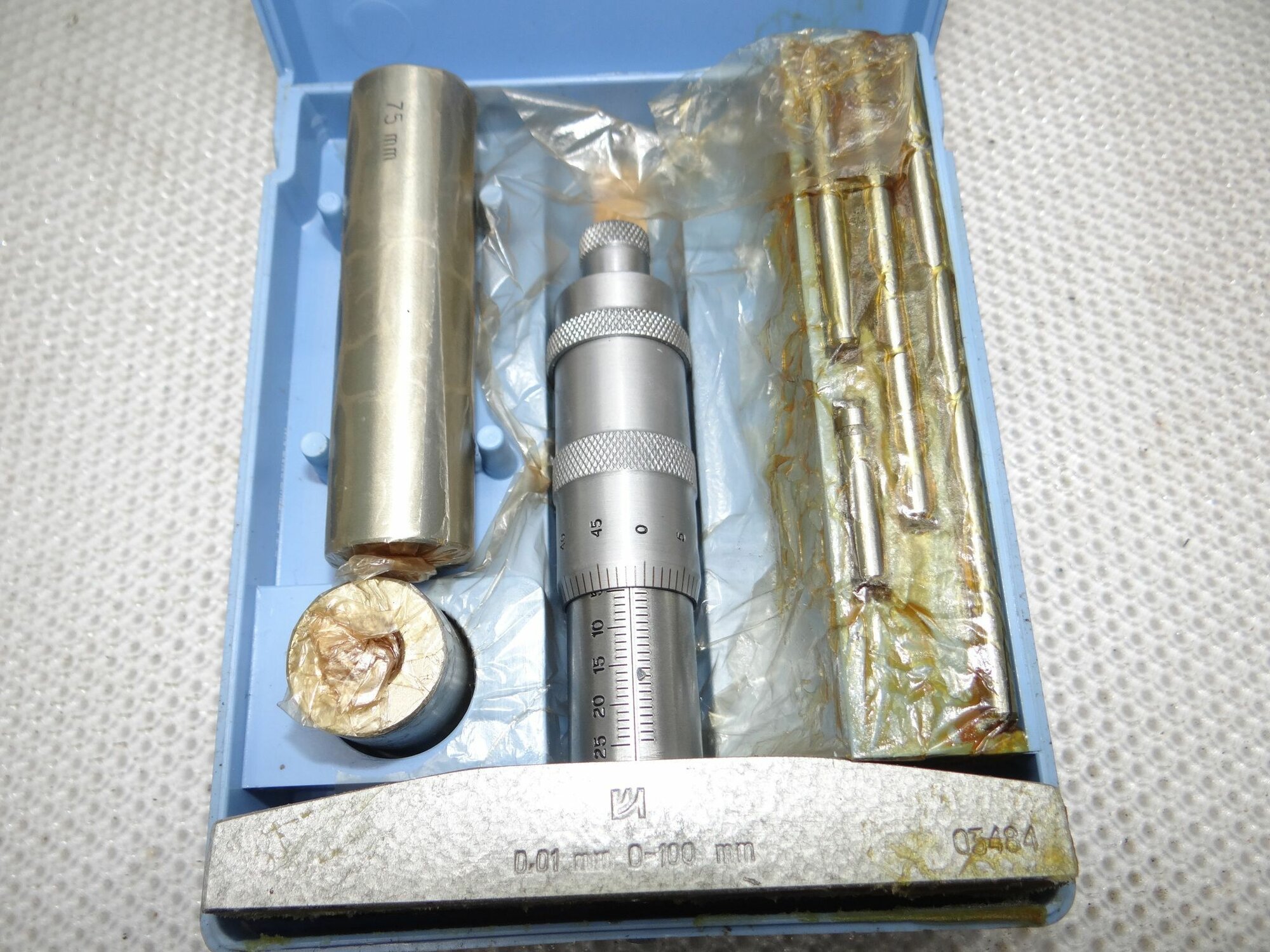 Глубиномер микрометрический ГМ-100 (0-100мм.) Цена деления 0,01мм. Кл.2 Основание 100мм. с хранения СССР