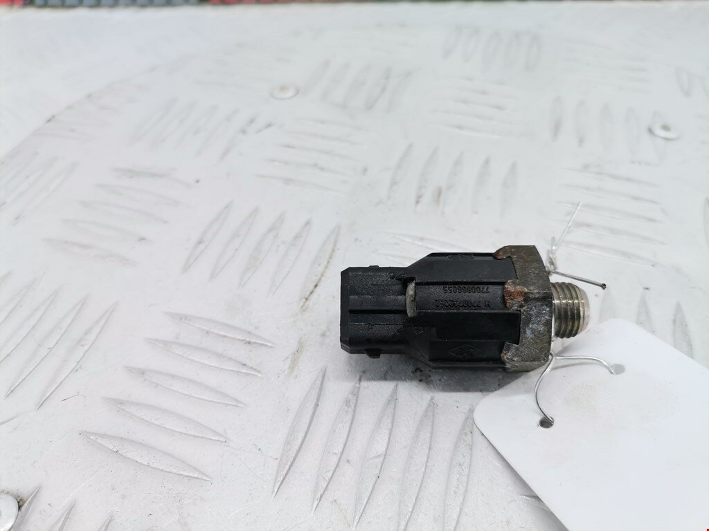 Датчик детонации Renault Megane 2 8200680689 арт. 1740598