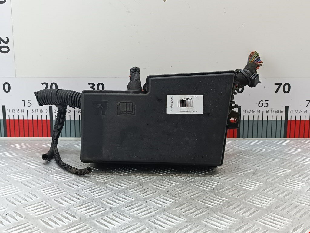 Блок предохранителей Ford C-MAX 1 3M5T14K733NRG арт. 2046977