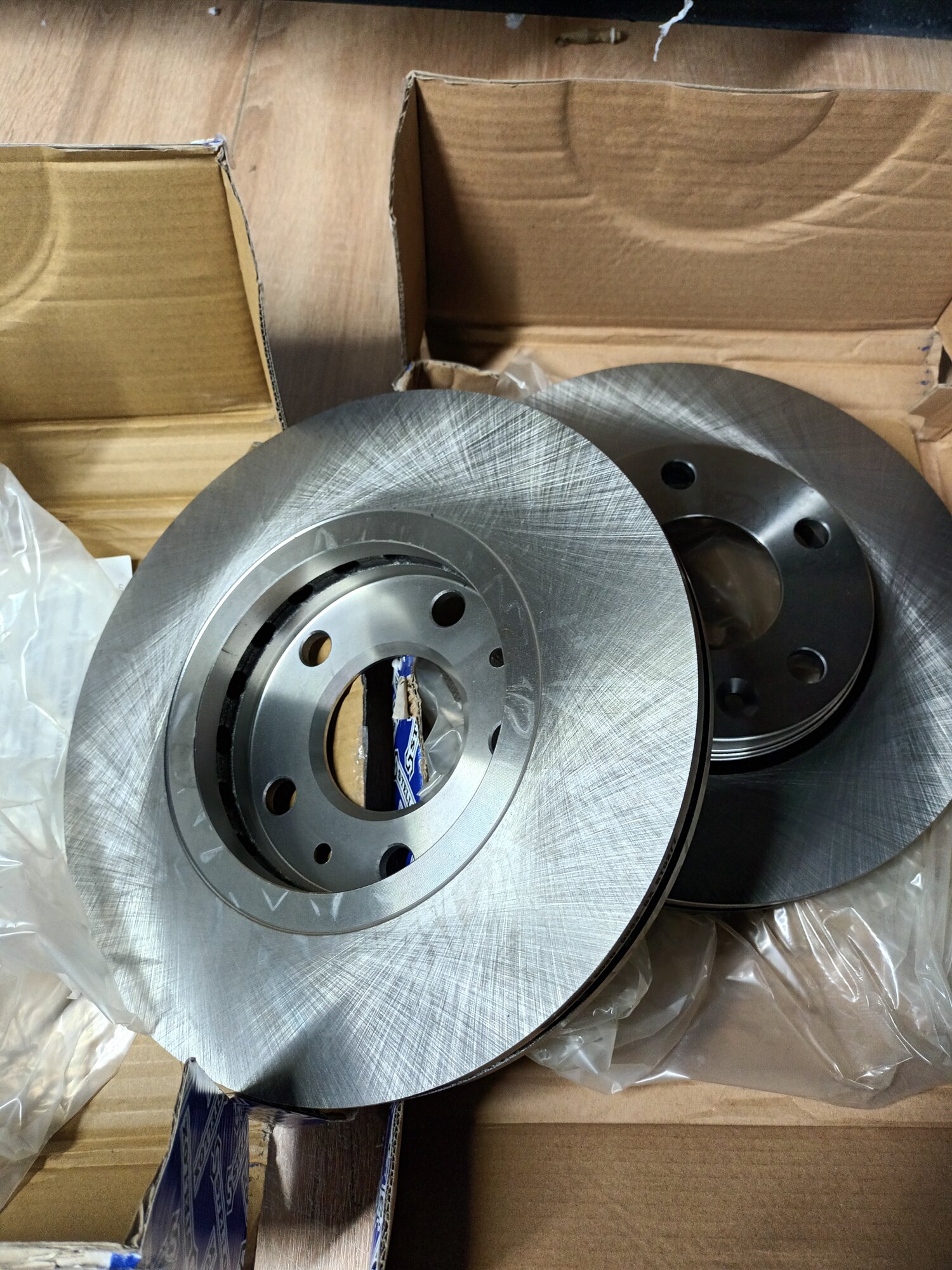 Диски тормозные передние кмпл. Рено Меган 3 280м