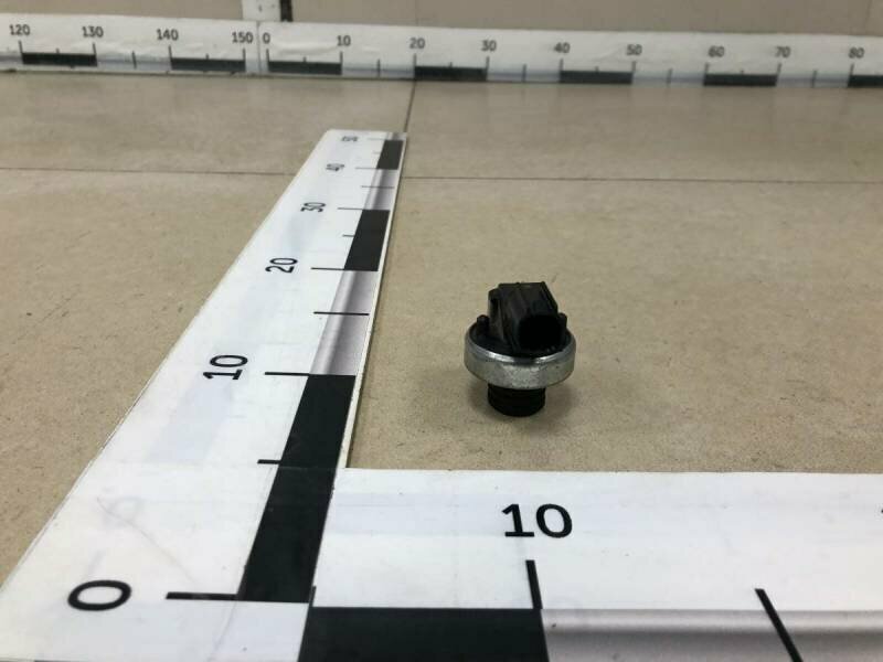 Датчик давления воздуха Lexus RX 350 2015 кат.номер: 8339028120