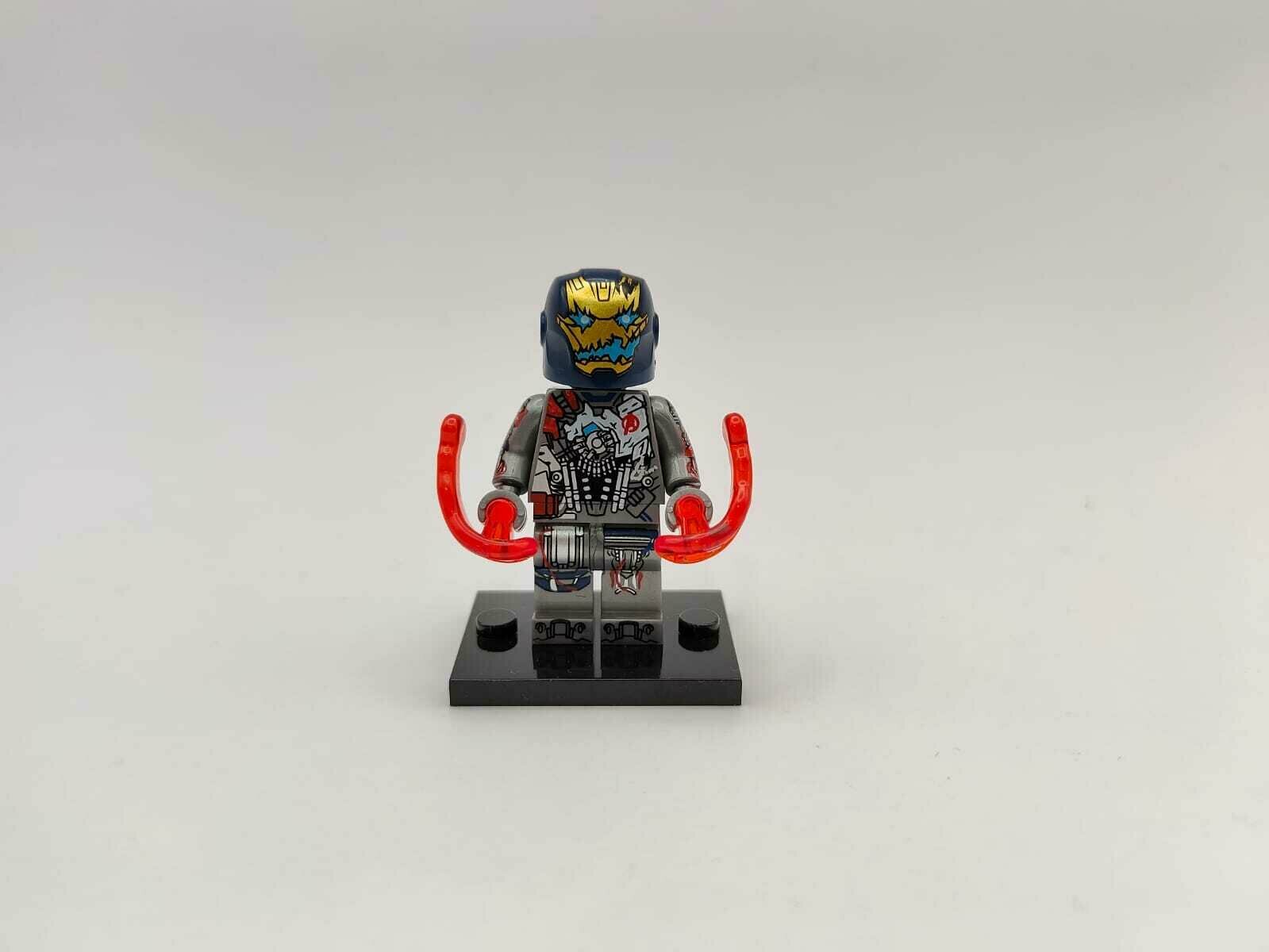 Минифигурка "Альтрон версия 2"