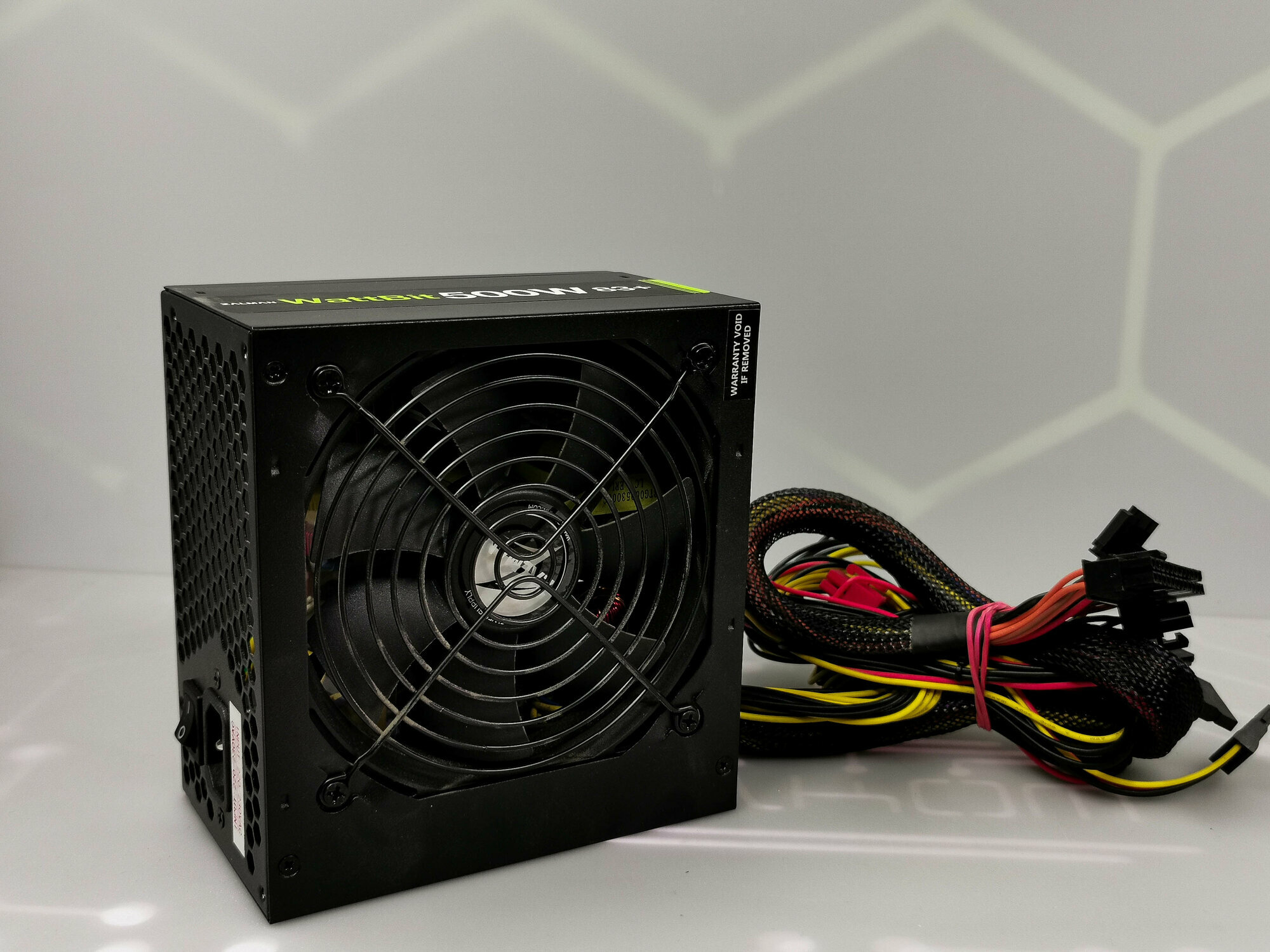 Блок питания Zalman WattBit 500W ( ZM500-XE ) 83+ 120mm ATX Black