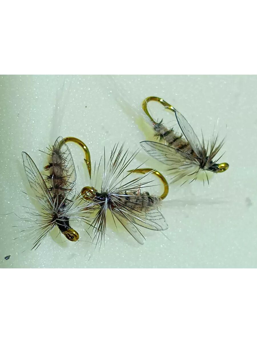 Мушка рыболовная. Сухая. Плавающая. Для ловли хариуса и другой рыбы. В наборе 3 штуки.