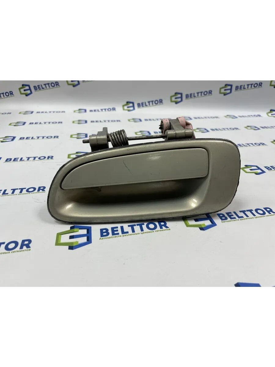 Ручка двери передняя левая Б/У