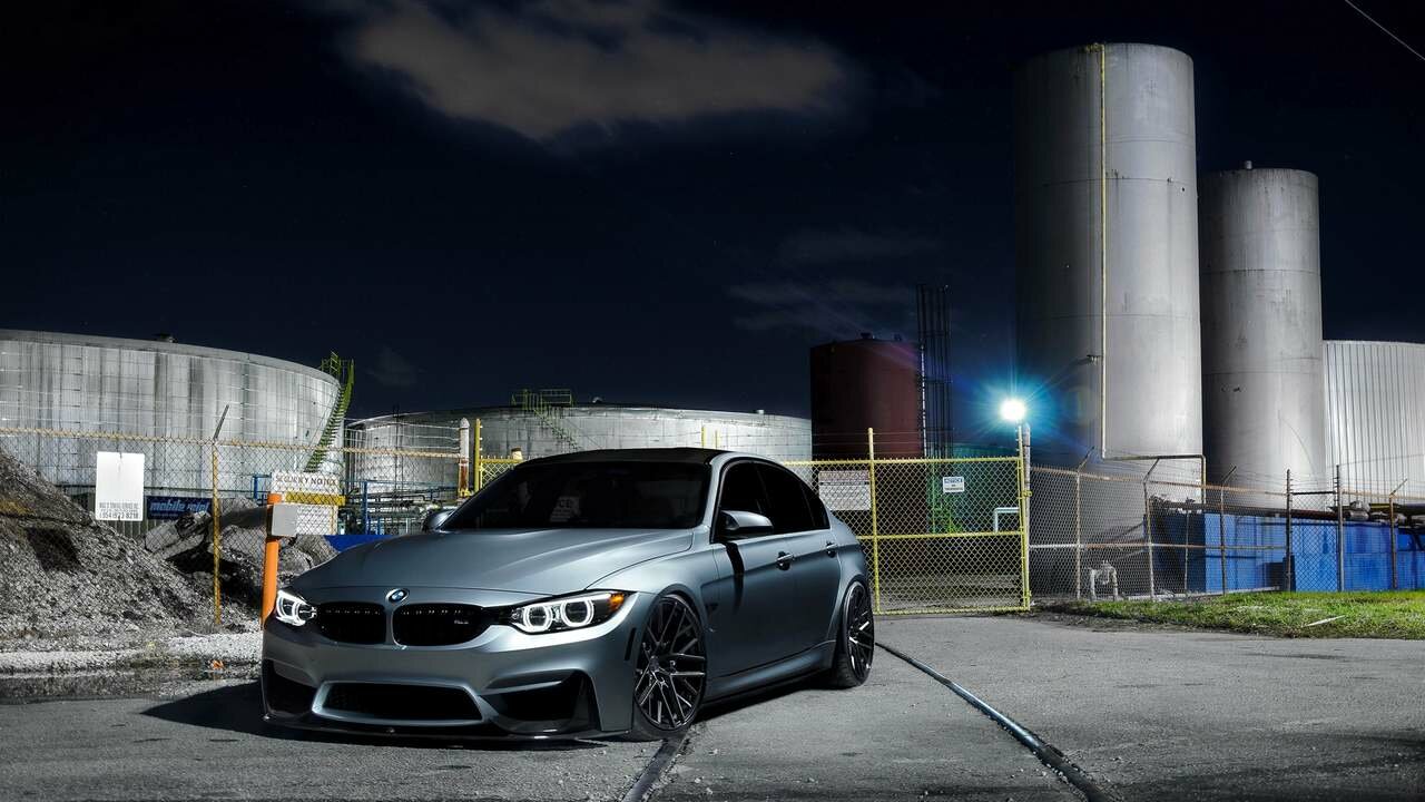 Картина на холсте 110x60 LinxOne "Авто, машины, мото" интерьерная для дома / на стену / на кухню / с подрамником