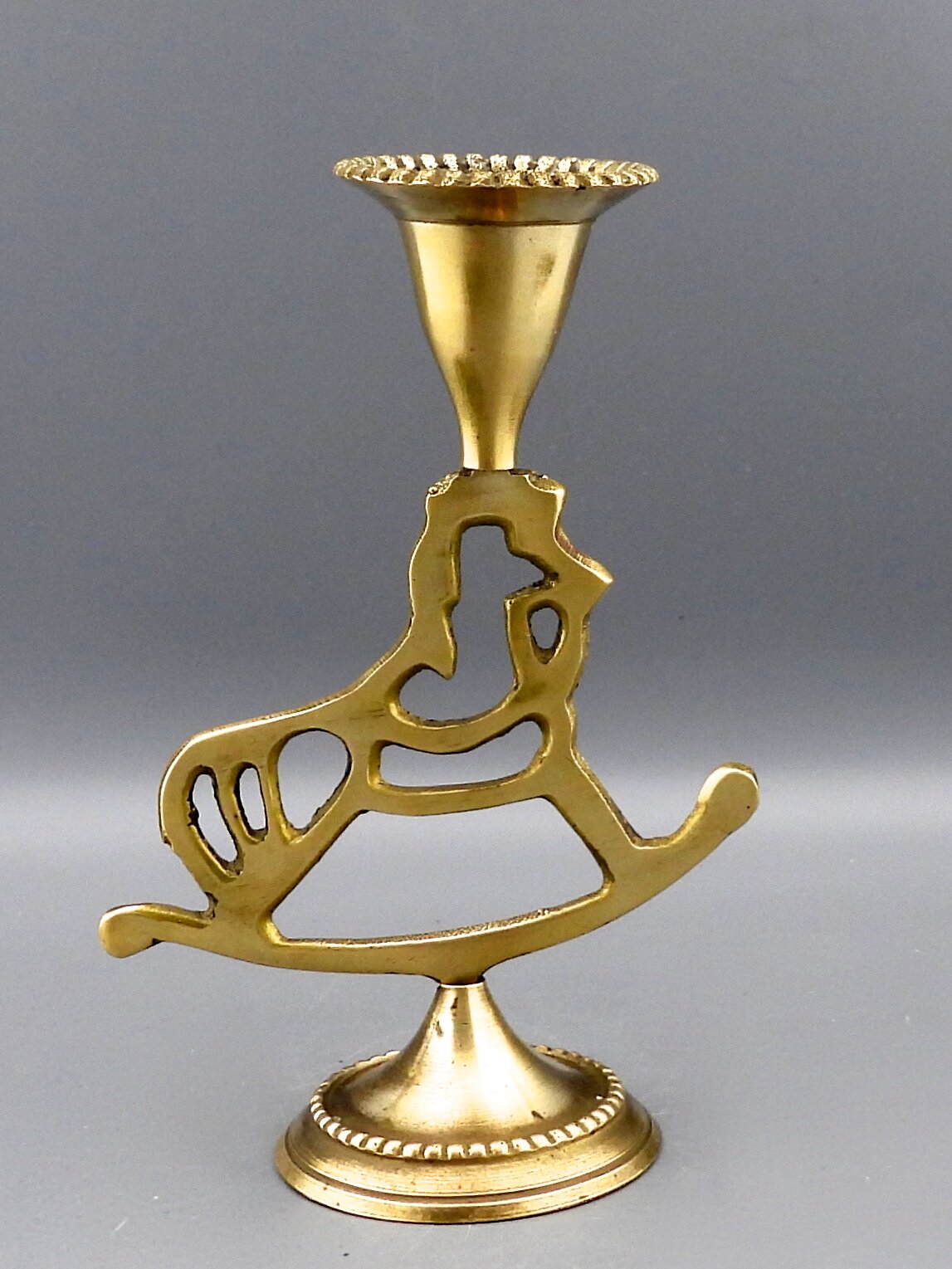 Старинный подсвечник 12 см латунь