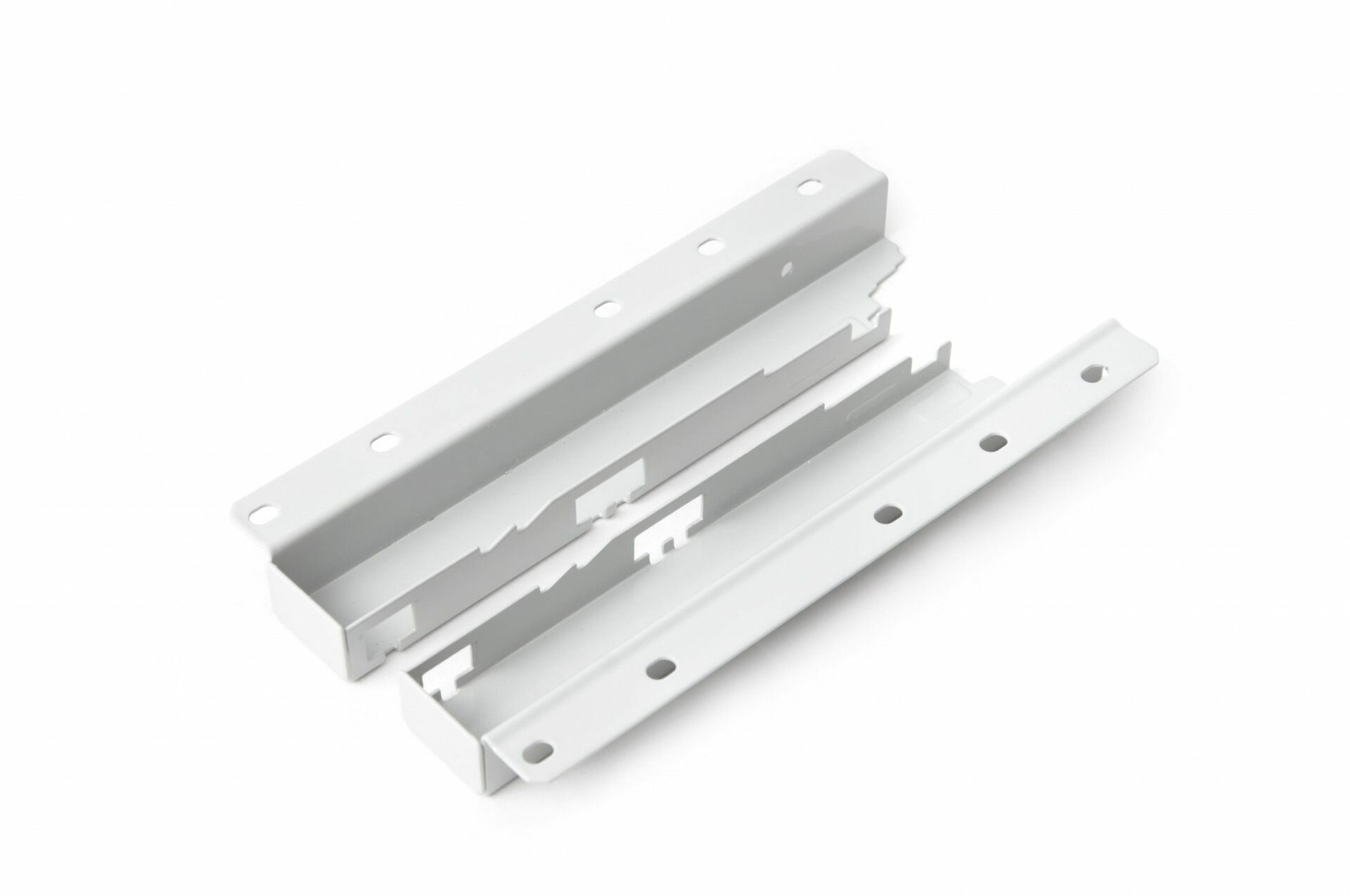 Держатель задней стенки для старт высокого с традиционными боковинами SBH42/W, белый RAL9003