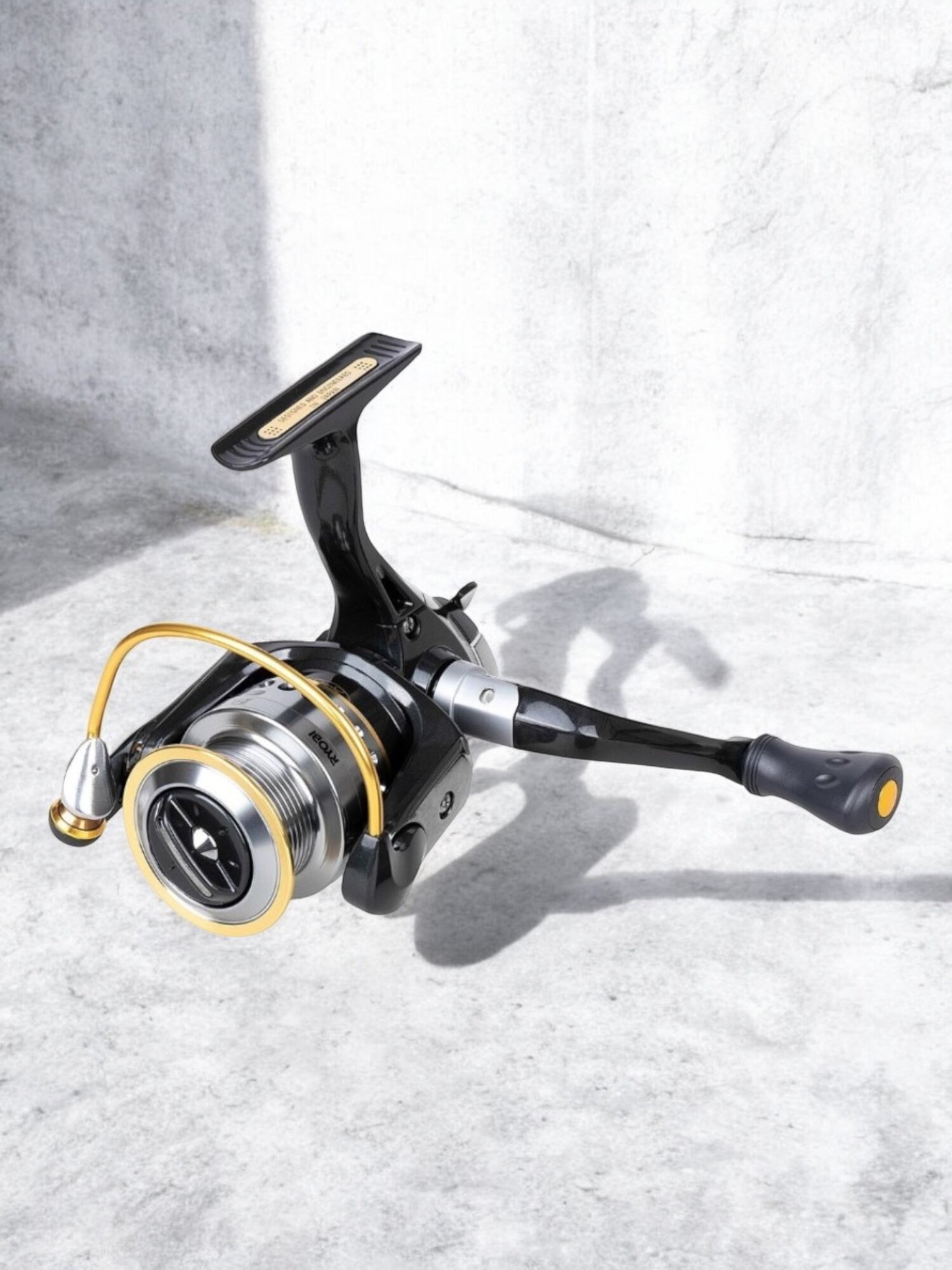 Катушка рыболовная безынерционная Ryobi Ecusima 3000Vi 4+1BB