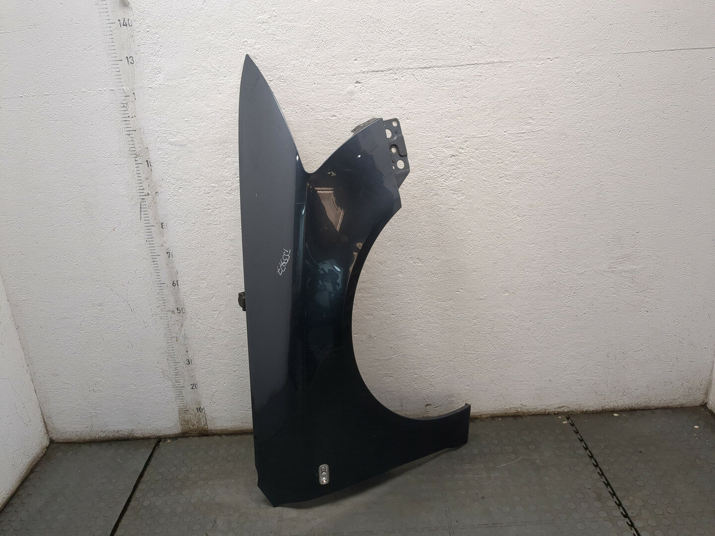 Крыло правое переднее Audi A6 (C6) Б/У