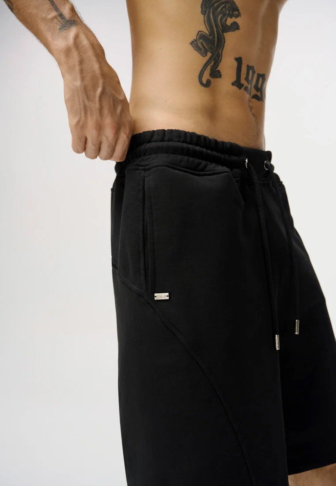 Шорты CORE