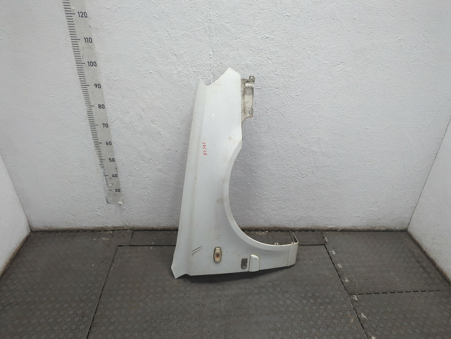 Крыло правое переднее Hyundai Accent Б/У