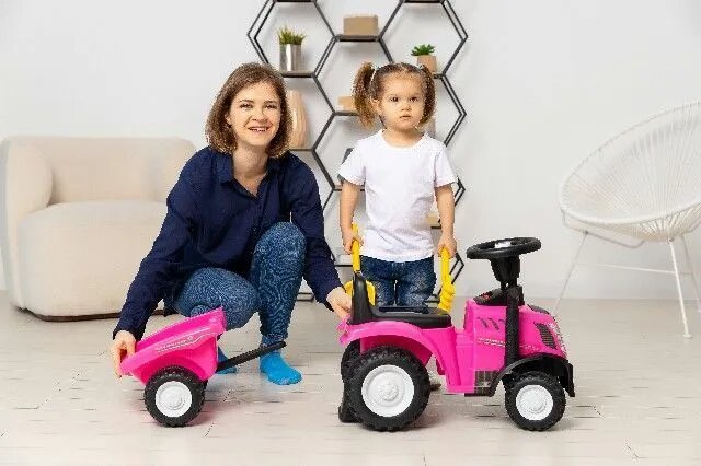Детская каталка-трактор New Holland с фарами и звуковыми эффектами для детей от 1 года — фото 1