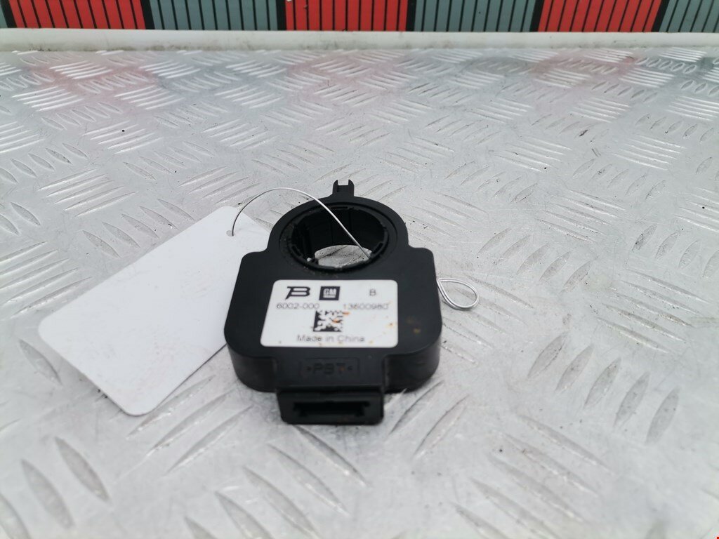 Датчик угла поворота рулевого колеса Opel Meriva B 13515749 арт. 2033083