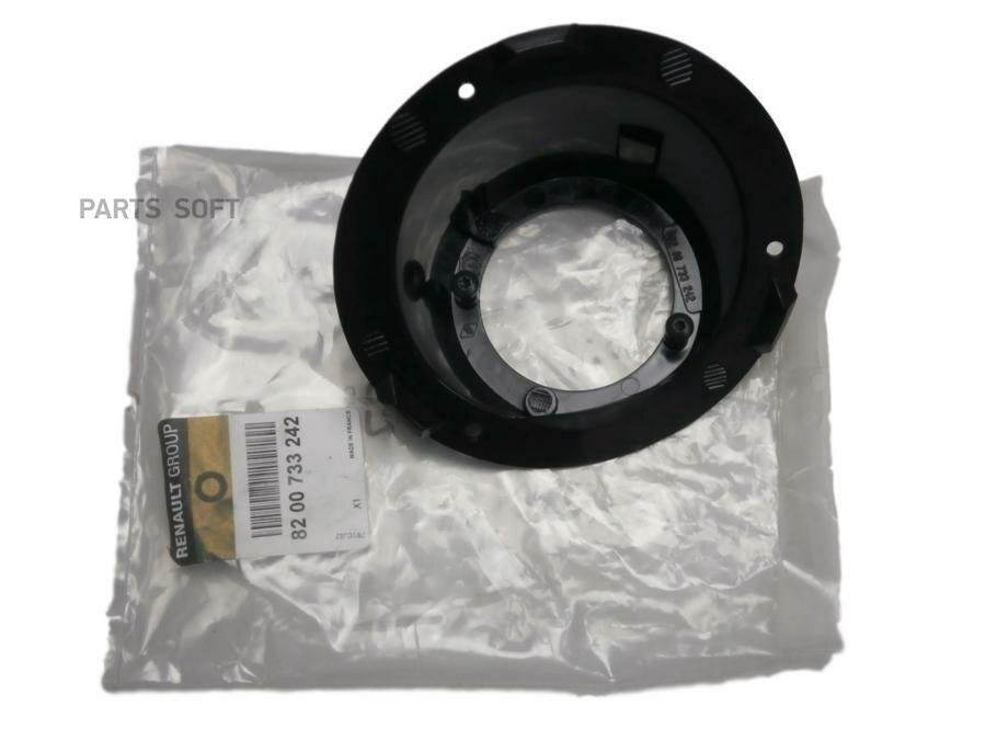 Горловина трубы топл бака (плас) Renault 82 00 733 242