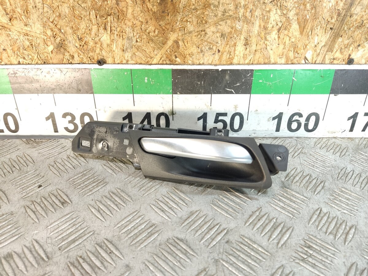 Ручка двери внутренняя задняя правая BMW X5 2007-2013 51417137298