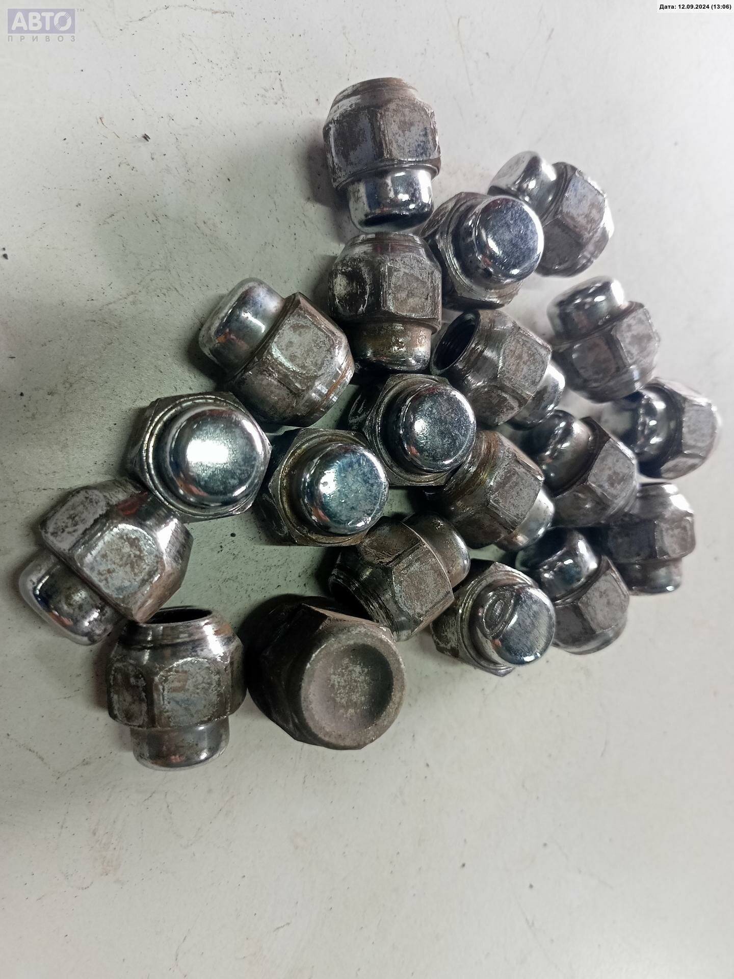 Болт колесный (гайка колесная) Mazda 6 (2007-2012) GH