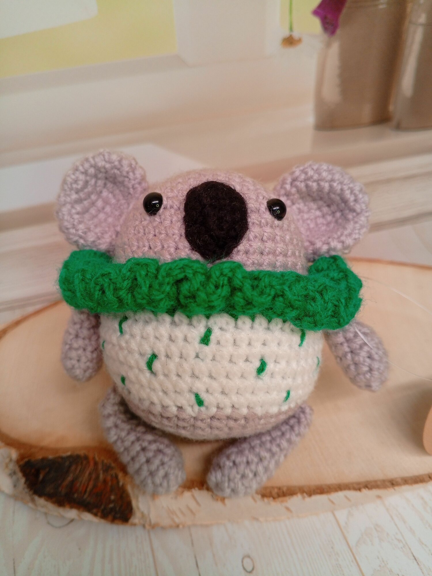 Вязаная игрушка Коала, ручная работа, гипоаллергенная пряжа, 10 см, карманная игрушка — фото 1