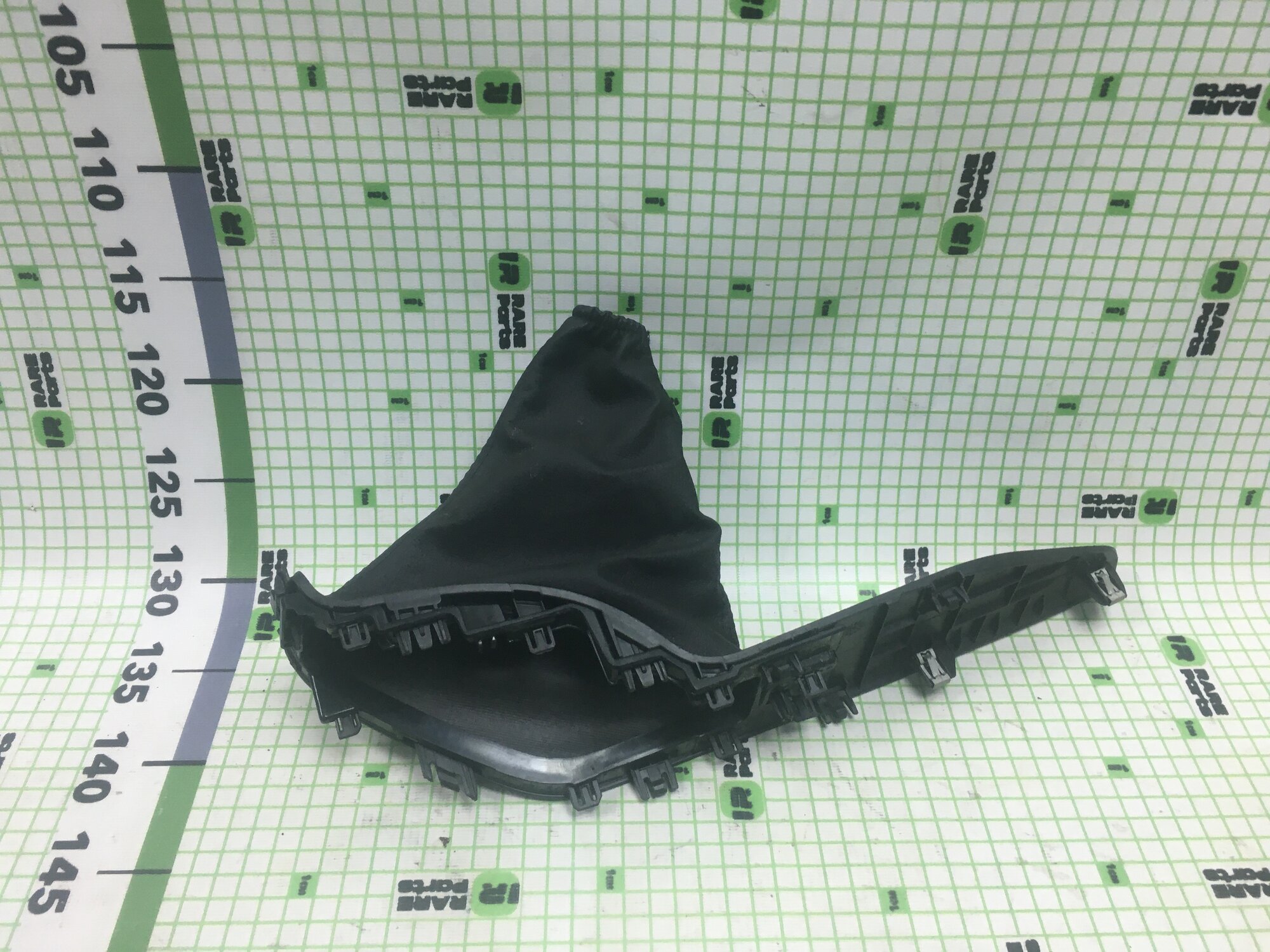 Накладка рычага стояночного тормоза Ford Focus