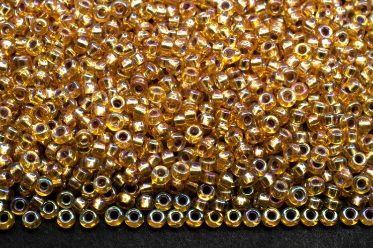 Бисер японский MIYUKI круглый 11/0 #1003 золотой, радужный, серебряная линия внутри, 10 грамм