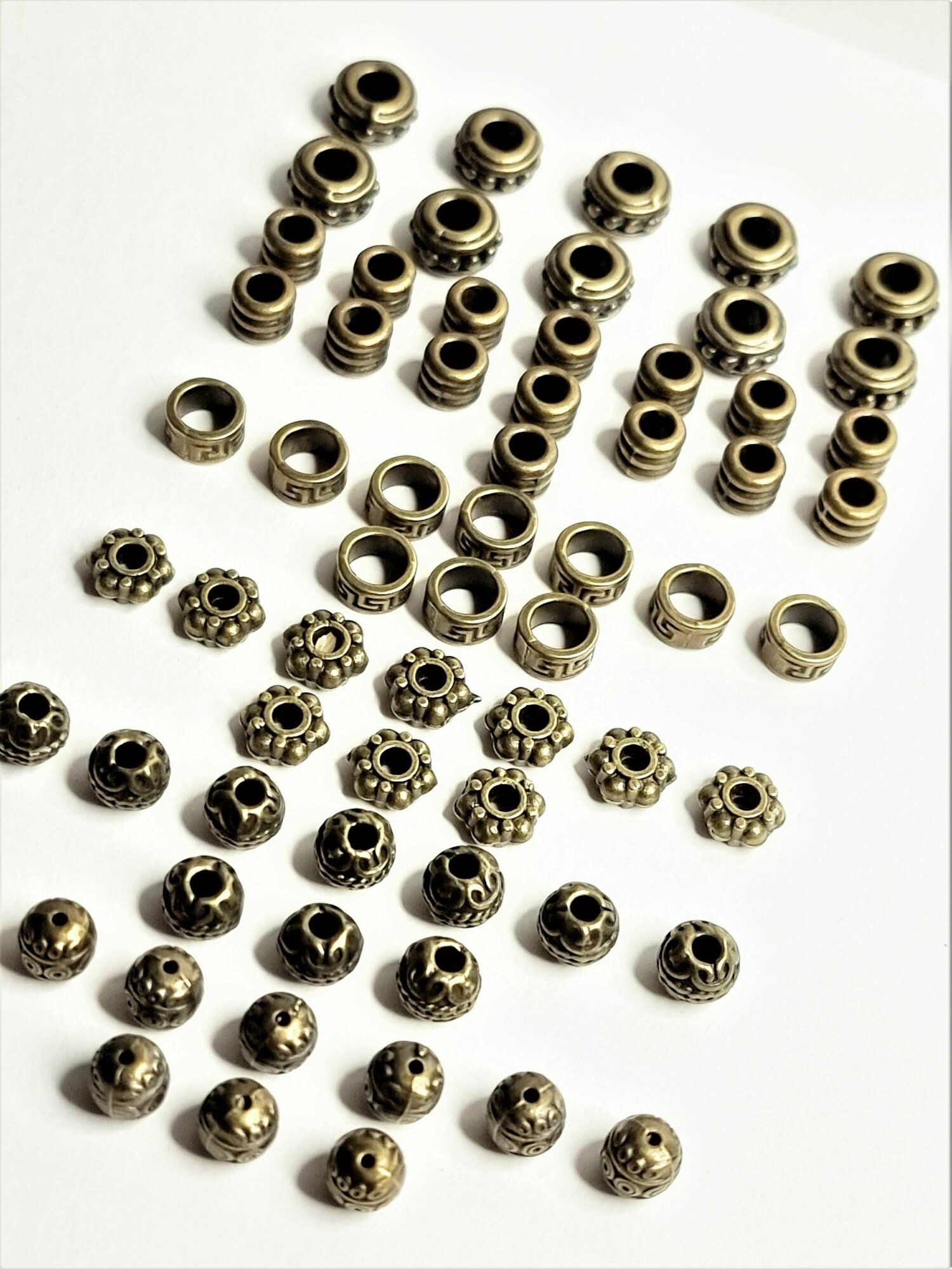 Металлические бусины. Бронза-6. 65шт.