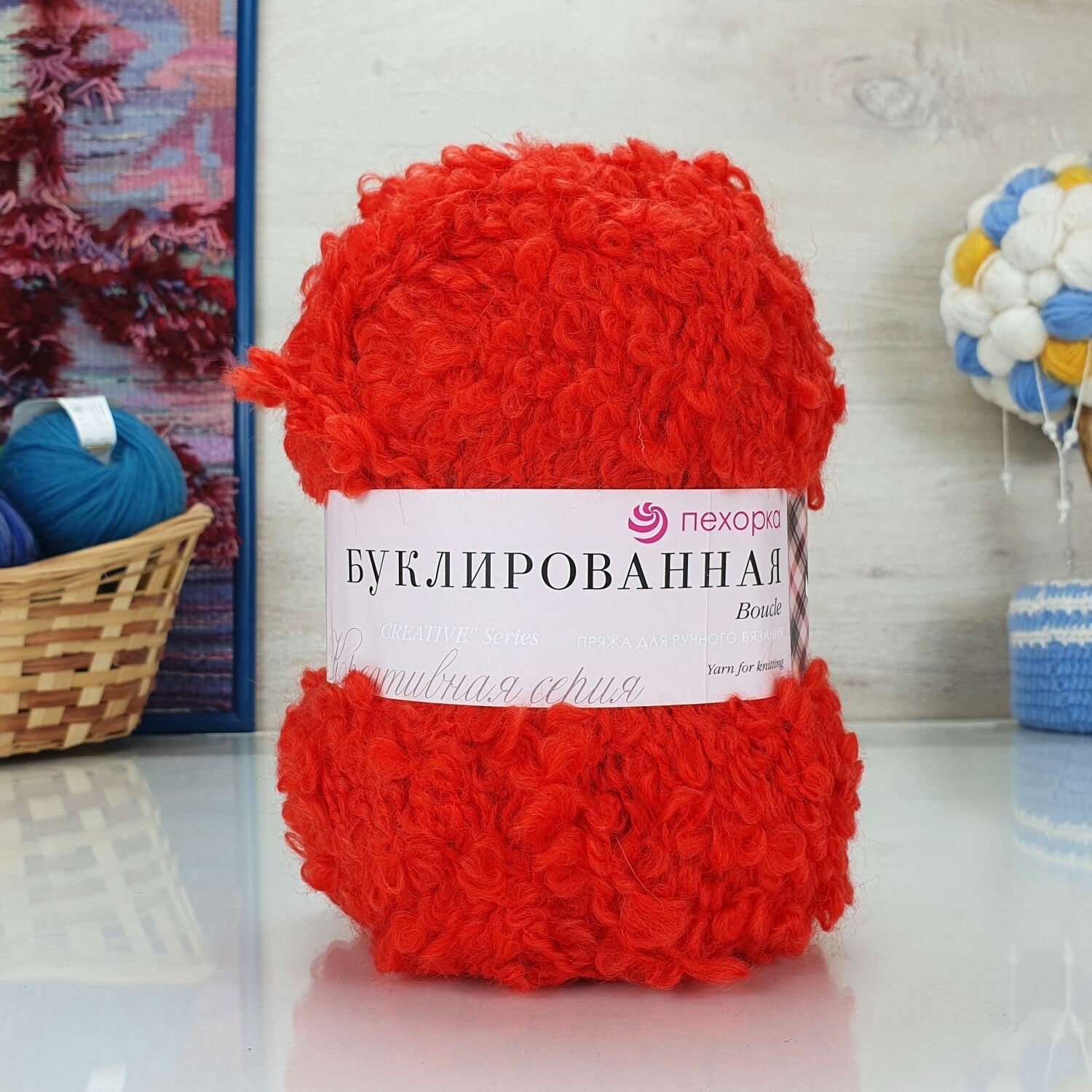Пряжа Буклированная (Пехорка), Красный мак - 88, 30% мохер, 20% п/тонкая шерсть, 50% акрил высокооб, 5 мотков, 200 г, 220 м.