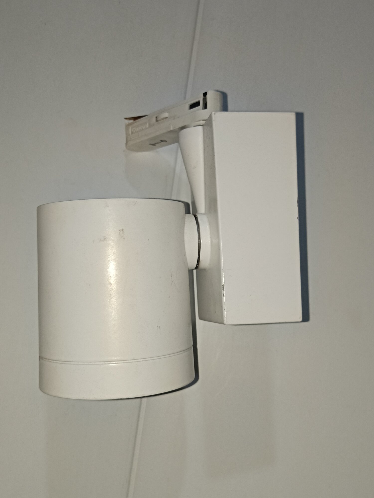 Светильник трековый металлогалогеновый Concord 35W G8.5 с лампой демонтированные