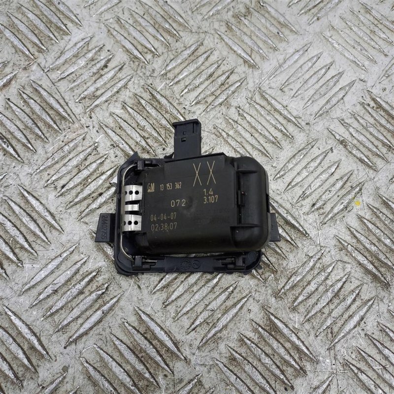 Б/У Датчик дождя Opel Vectra C / Опель Вектра C Z22YH 2.2 2003