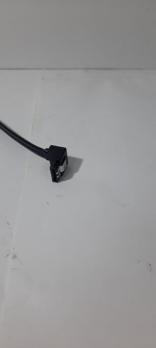 Шлейф SATA новый угловой