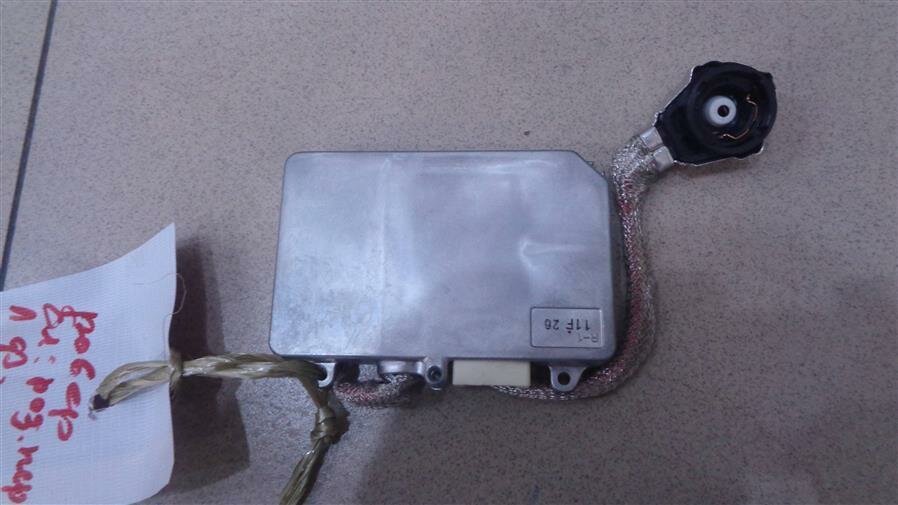 Блок розжига ксеноновой лампы от Land Rover Discovery 3 2004-2009