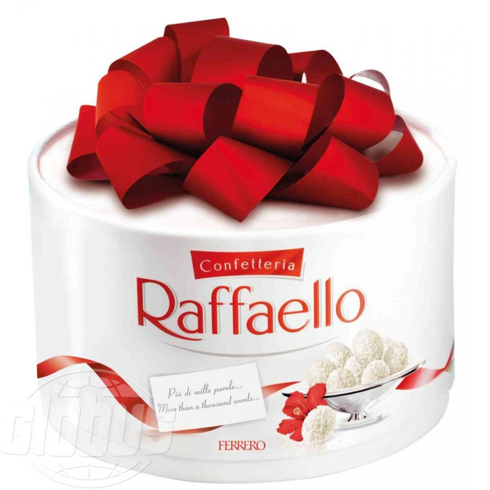 Конфеты RAFFAELLO с цельным миндальным орехом в кокосовой обсыпке, 100г