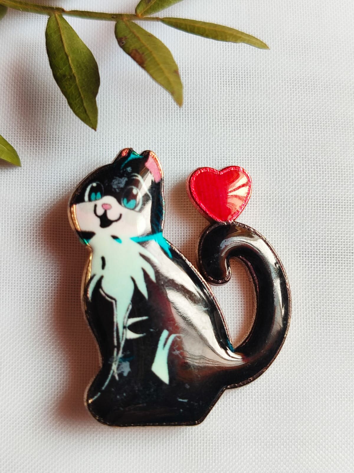 Брошь, эмаль