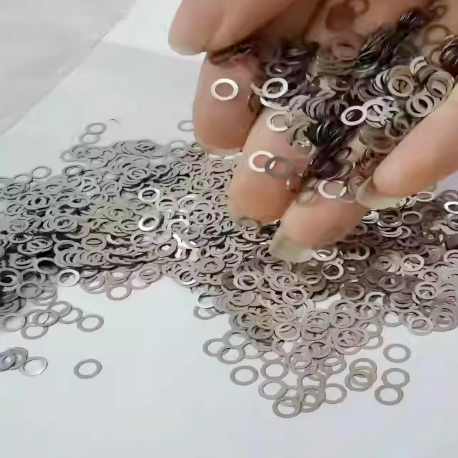 TINGGOO ультратонкие шайбы из нержавеющей стали 304 M2-M40 0.2mm thick, 50pcs M4x6