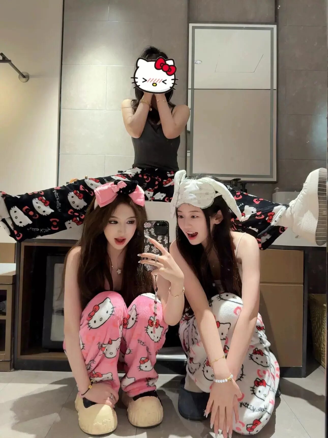 Sanrio Hello Kitty фланелевые брюки розовые XL — фото 1