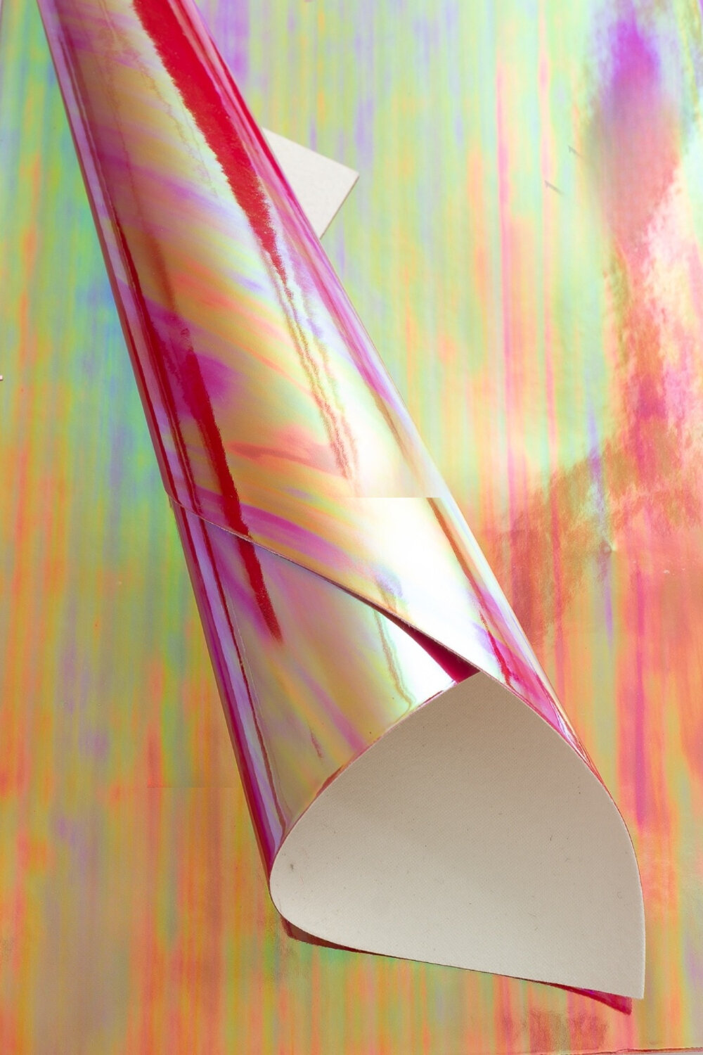 Кожзам зеркальный бензиновый 3 листа