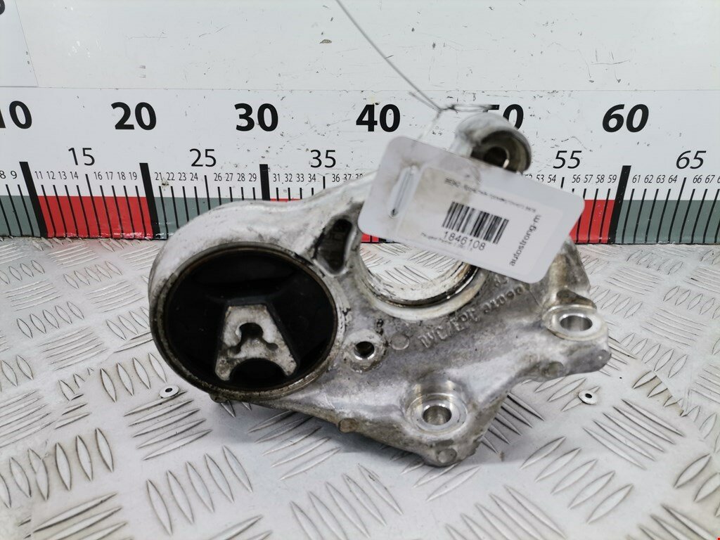 Кронштейн промежуточного вала Peugeot Partner 2 (B9) арт. 1846108