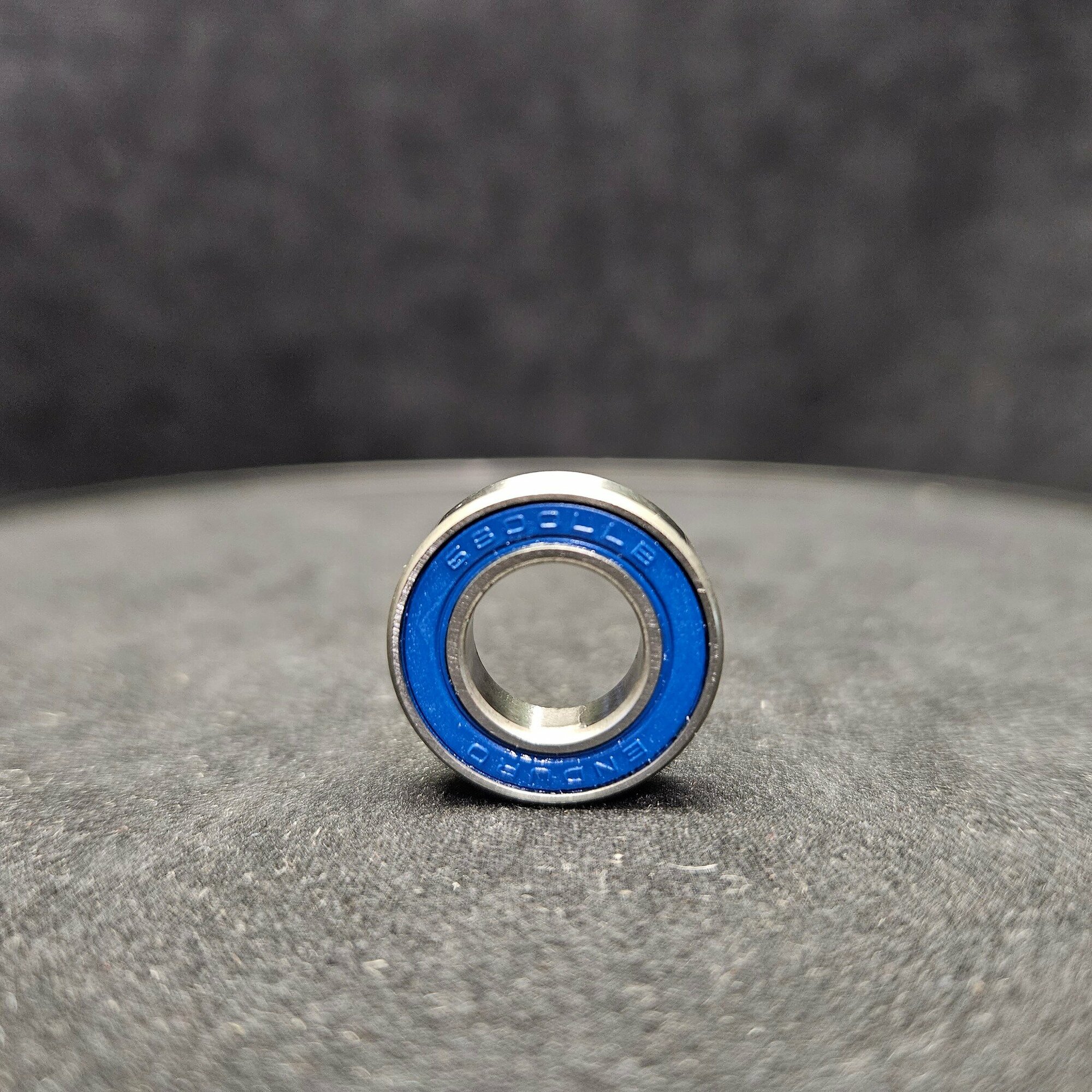 Подшипник ENDURO Chromium, 6800 LLB, ABEC-3, зазоры - C3, радиальный / сепараторный