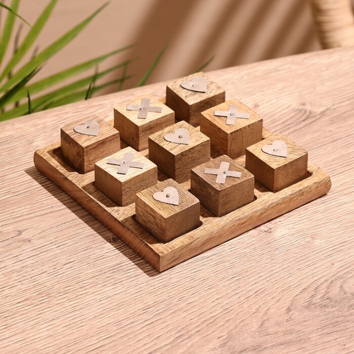 Игра настольная «Крестики-нолики», 12×12×3 см, манговое дерево