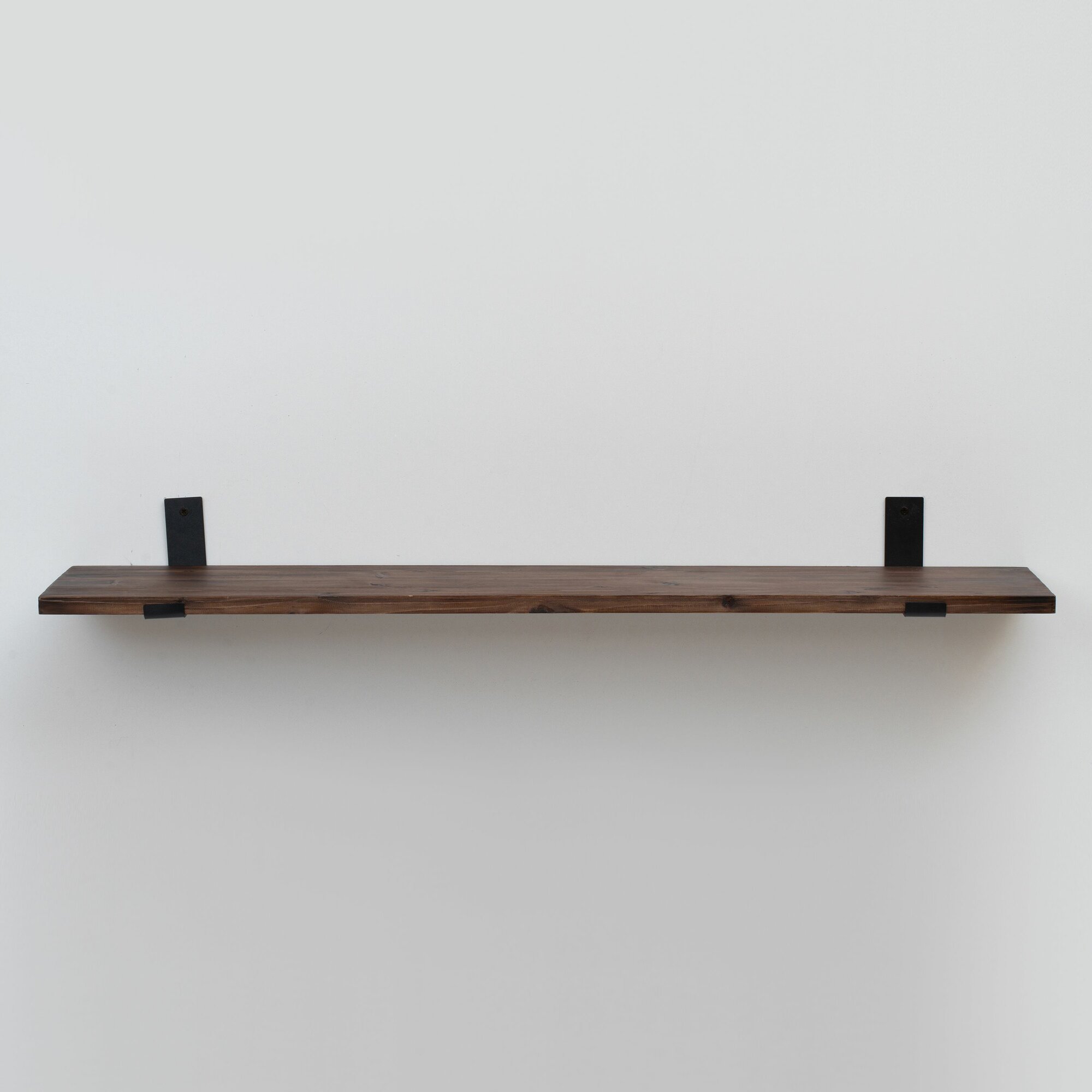 Полка из дерева лофт с обжигом Палисандр 180х20 см настенная без кронштейна