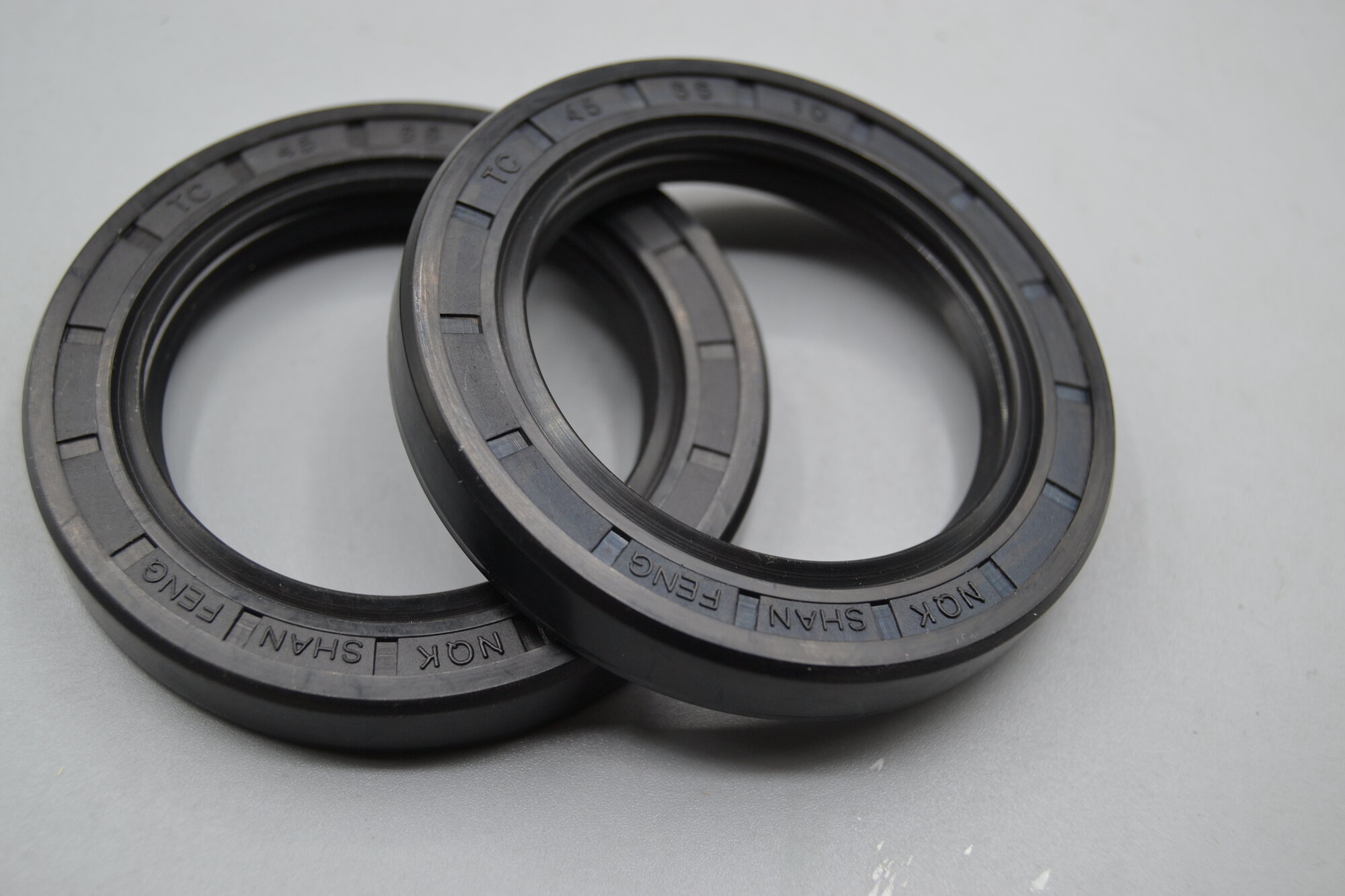 Манжеты сальники 45x66x10, (2шт)